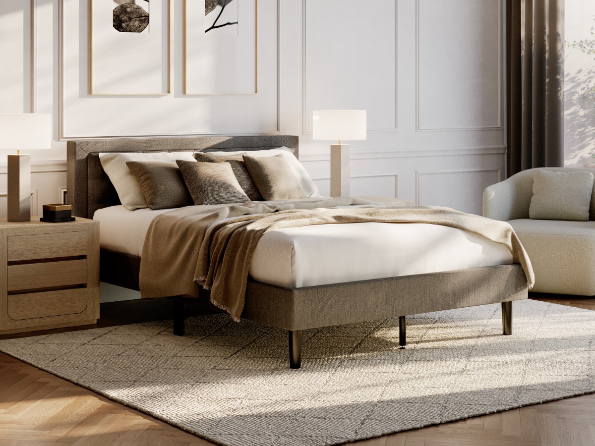 DreamCloud Hybrid Mattress Bundle Incl. Bed Frame and Bedding